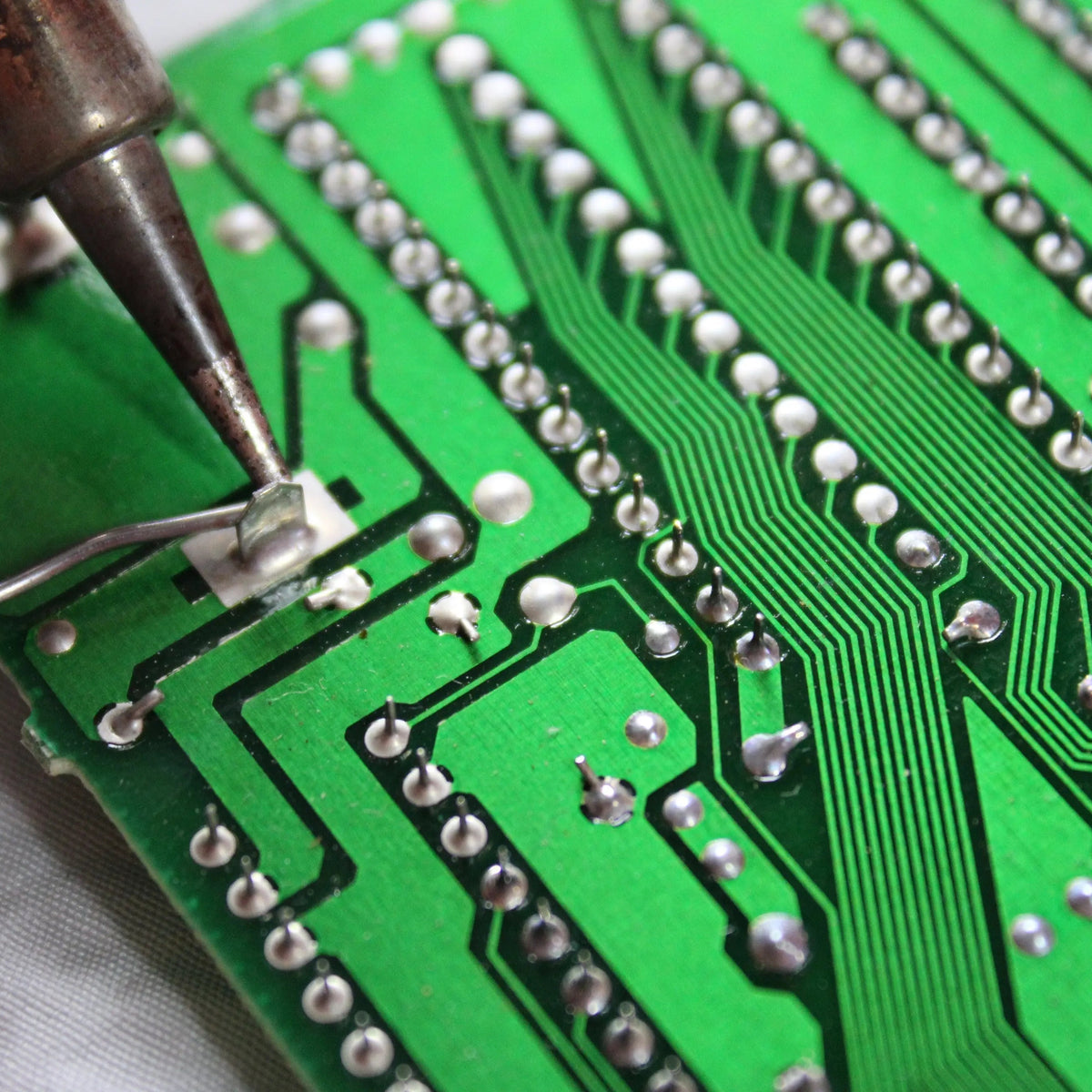 The Basic Essentials of Soldering when it Comes to Gaming Systems and ...
