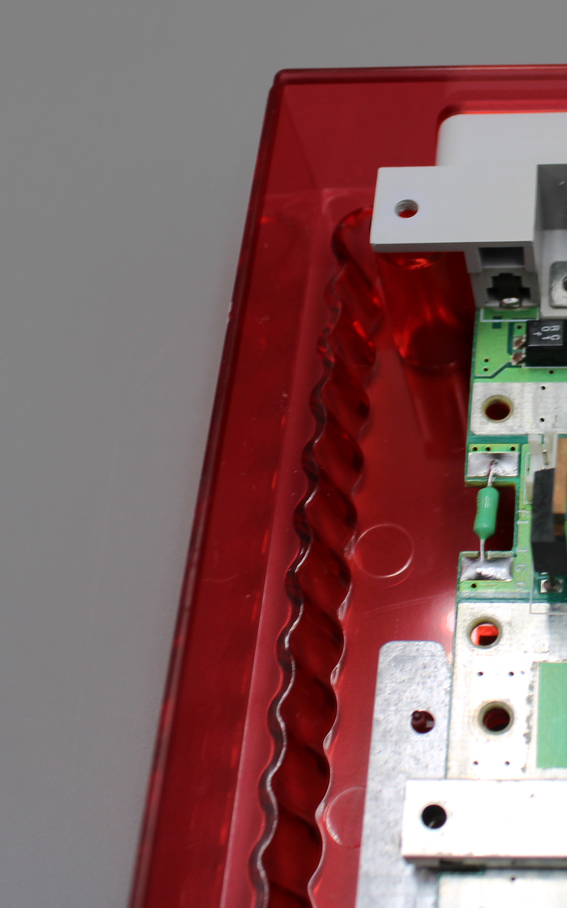 Open media 17 in modal